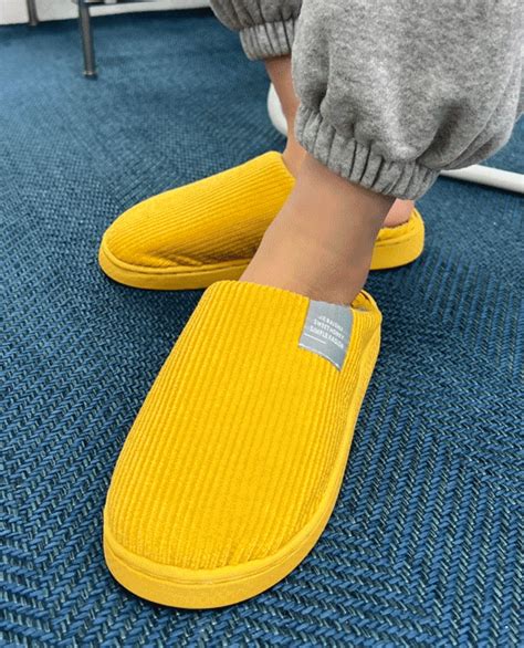 코듀패치슬리퍼 겨울슬리퍼 털실내화 털슬리퍼 겨울신상 착한가격 패치슬리퍼 코듀로이슬리퍼 사무실화 거실화 학교실내화 학생슬리퍼 에이블리