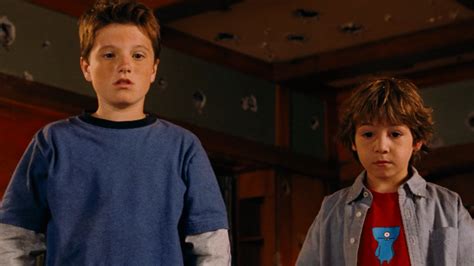 Zathura 2005 Movie Reviews Simbasible