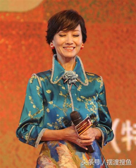 自然又真實！趙雅芝皮膚鬆弛皺紋多，自破「千年蛇妖」 每日頭條