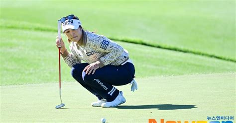 이정은6 옆으로 본다[포토엔hd]