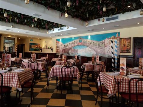 Giuseppis Italian Av Revolución 892 Zona Centro Tijuana Baja California Mexico