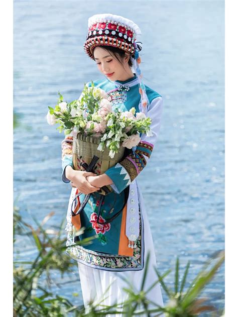 大理旅拍丨白族姑娘 花瓣网