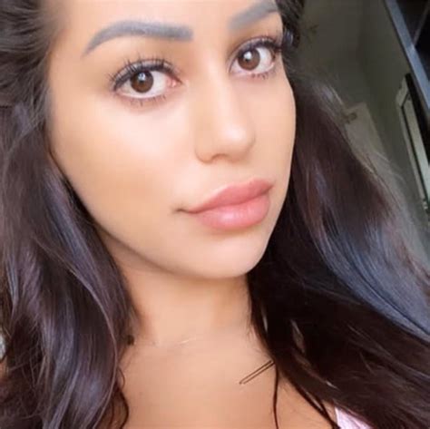 Briana Lee