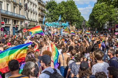Lgbt Paris A Stroll And A Guide To Top Places On The Paris Gay And