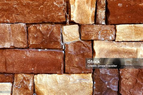 돌 벽 요새 장벽 성 요새 빈티지 중세 암벽 배경 고대 고딕 중세 고딕 방어 강한 배경 0명에 대한 스톡 사진 및 기타 이미지