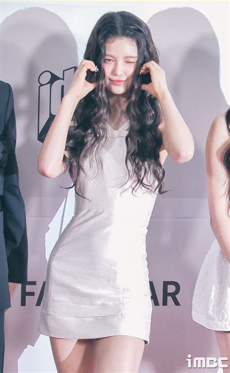 [움짤] 뉴진스 무반주 하입보이 슈퍼샤이 현타