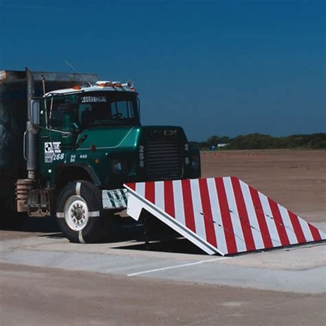 53 델타 로드블럭dsc501 K12l3 인증 Road Blocker 테러방지시스템유압식 테러방지 바리케이드 위너기술 인력 및 차량통제시스템 소프트웨어 개발