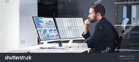 Kpi 비즈니스 분석 데이터 대시보드 컴퓨터를 스톡 사진 1849674922 Shutterstock