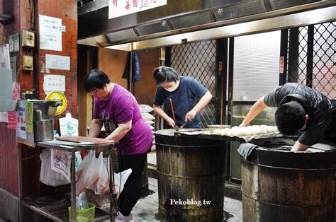 萬華胡椒餅武林萌主福州元祖胡椒餅開業超過70年隱身在防火巷中的龍山寺美食 PEKO の Simple Life