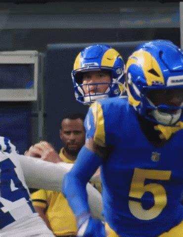 Los Angeles Rams Football  Find And Share On Giphy