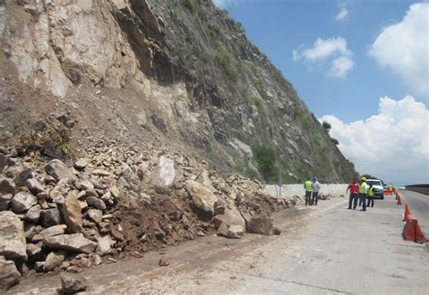 Taludes Km 35600 Libramiento Noreste Qro Maccaferri Mexico