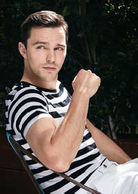 Nicholas Hoult Page Lpsg