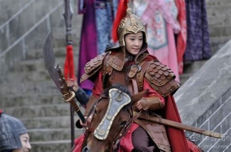 穆桂英无头 紫玉盏穆桂英首级绘画 穆桂英 大山谷图库