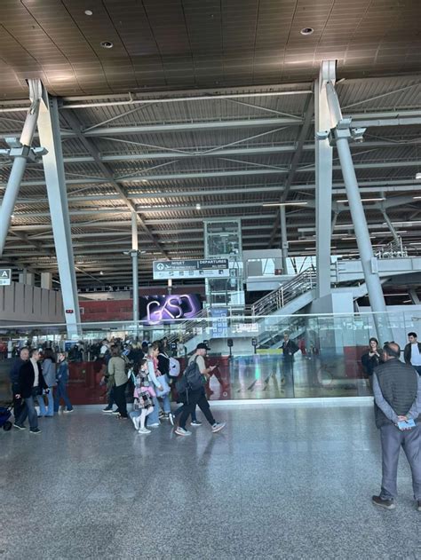 Евростат Албанија прва во Европа по зголемен број летови во јуни и тоа за 166 отсто споредено