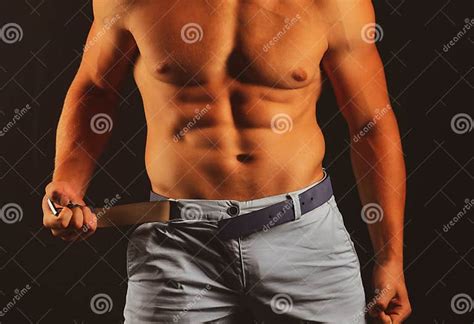 裸男同性恋 裸体雄性躯干 性感的肌肉 裸肌健身模型 同性恋同性恋同性恋同性恋、双性恋和双性恋 库存照片 图片 包括有 适应 吟