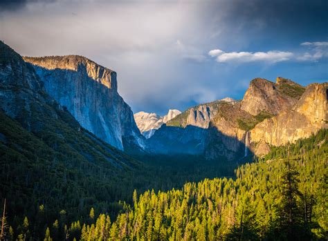 Tunnel View Spring Dramatic Sky And Clouds Yosemite National Park El