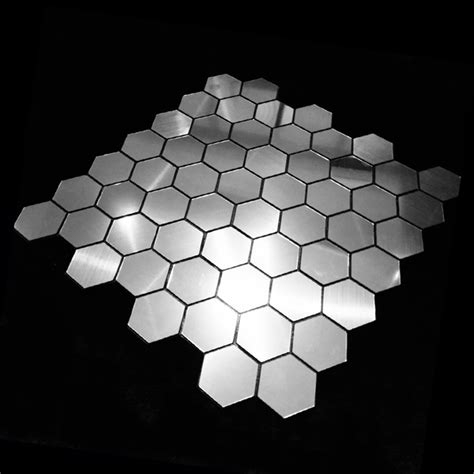 پنل بین کابینتی لانه زنبوری هگزان نقره ای فروشگاه اینترنتی دکوربین