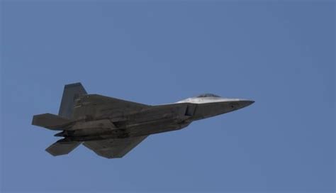 현존 최강 美 F 22 랩터 전투기 한반도 전개…연합훈련 가능성 뉴스1
