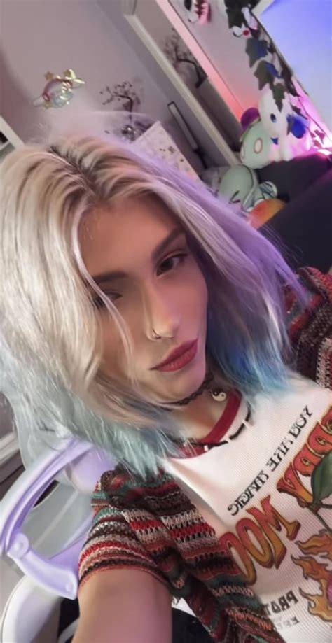 Who Else Loves Trixy Here😍 Rreactgirlsofyt