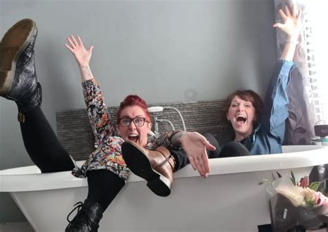 The Dont Buy Her Flowers Podcast Ep 36 Bums Mums And 2022 With Laura