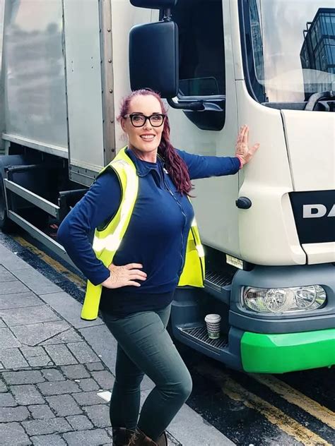 Woman Who Filmed Porn With Garda Insists Shes Not Racist After Taking Part In Mayo Protest