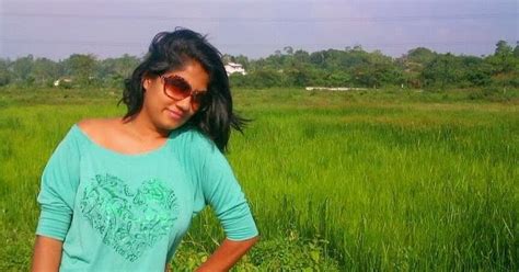 Hot Images Lanka Hot Sri Lankan Model And Actress Manik Wijewardana Leaked Photos And Video