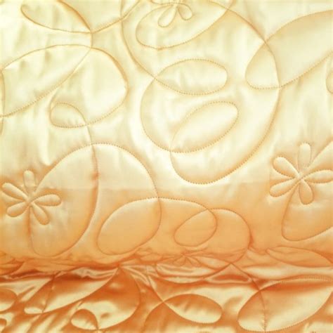 Daisy On A String B2b Anne Bright Designs