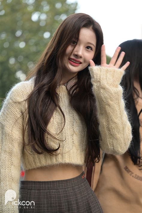 엔믹스 설윤 첫사랑 기억 조작하는 청순 러블리 미모 [포토] Pickcon