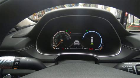 제네시스 Gv80 후진시 자동비상등 후깜 모듈릴레이를 영상과 같이 설치를 완료합니다 이 모듈 설치이후에는 후진기어 동작시 비상버튼을 누르지 않아도 후진깜빡이가 작동