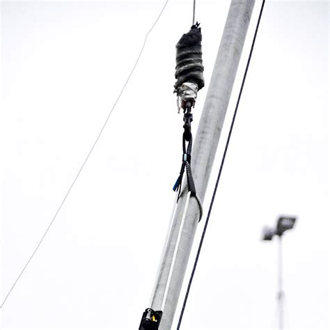 Mast lifting device - lift the mast safely onto your sailboat |SmartaSaker