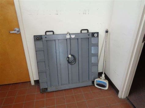 1 Floor Scaledisplay Matthews Auctioneers