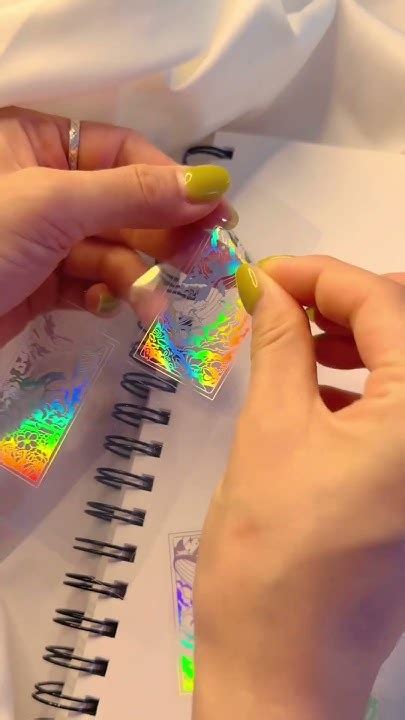 이렇게 영롱한 홀로그램 스티커는 처음이야 글리팅 취미생활 Shorts Youtube