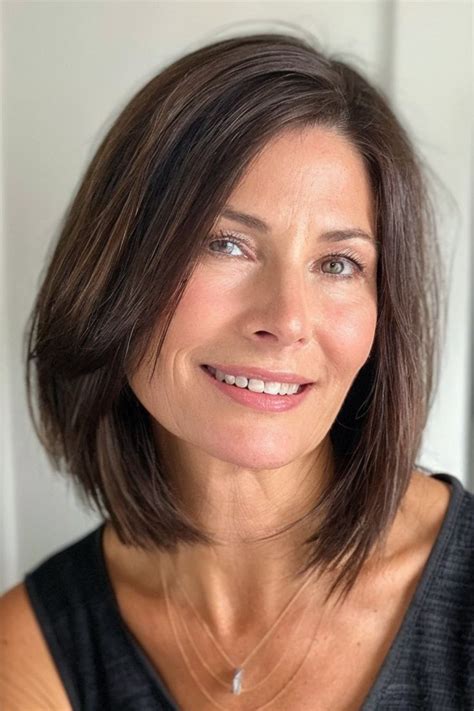 Get The Look 45 Medium Length Hairstyles Women Over 50 Are Raving