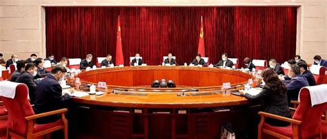 省委全面依法治省委员会第四次会议强调：深入学习贯彻习近平法治思想 坚持问题导向推动法治云南建设工作普法法治