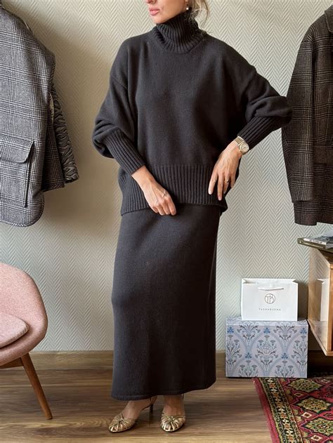 Костюм из 100 кашемира премиум Lissom купить в интернет магазине женской одежды Tashabuena