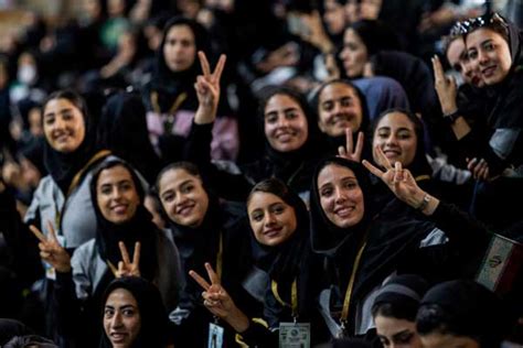 بیمه دانشجویی تامین اجتماعی با سه نرخ ۱۲، ۱۴ و ۱۸ درصد ارائه می‌شود • مجله تصویر زندگی