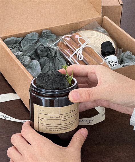 주문폭주 화산석방향제 선물세트 자연석 스톤디퓨저 신혼부부 집들이선물 호텔방향제 디퓨져 화장실디퓨저 사무실 실내방향제 불면증 인테리어소품 답례품 에이블리