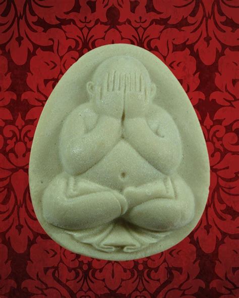 11 พระปิดตาสมเด็จพระสังฆราช วัดบวรนิเวศวิหาร ราชวรวิหาร กรุงเทพฯ รุ่นแรก ปี2528 สวยส่งประกวดใด้ครับ