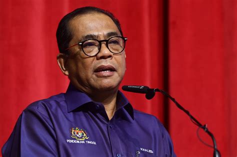 Malaysians Must Know The Truth Fee Exemption For 10 000 Varsity