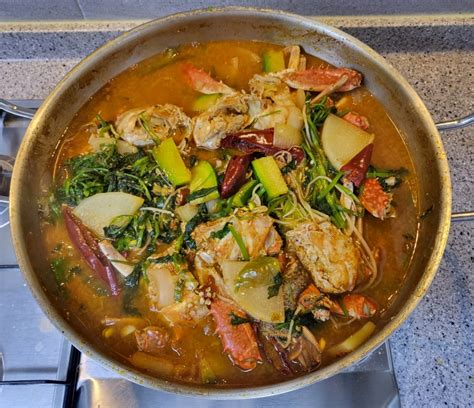 12화 요리한 나도 깜짝 놀란 꽃게탕의 맛