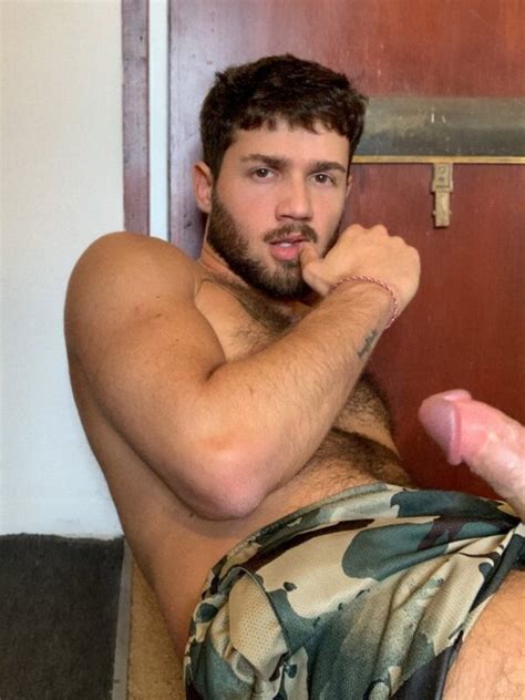 Model Of The Day Axxel Daily Squirt