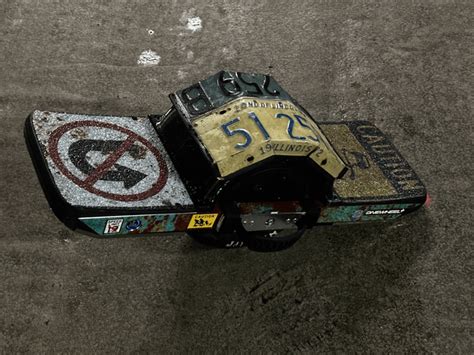 finally finished off my build super stoked with how it turned out 🤙 r onewheel