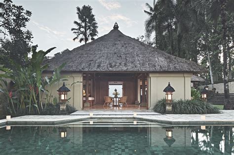 아만저니 아만다리 And 아만킬라 샬레트래블