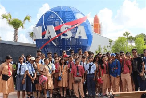 Stayqrious Neoschool