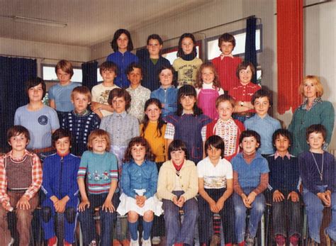 Photo De Classe Cm 1 De 1976 Ecole Irene Joliot Curie Copains Davant