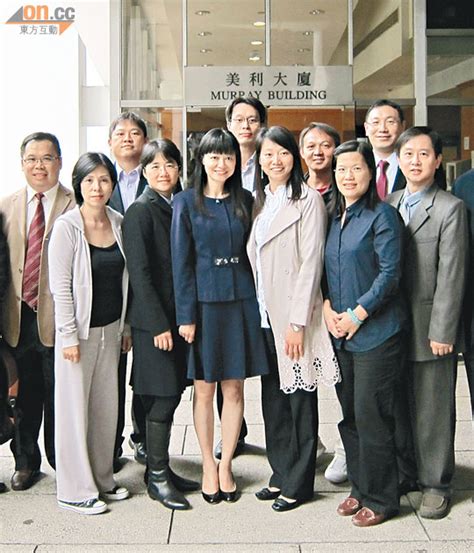 政情龐愛蘭姊妹齊做選委 東方日報