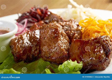 Shashlik 烤肉串 库存照片 图片 包括有 牌照 水多 香肠 新鲜 烘烤 食物 生活方式 31949862