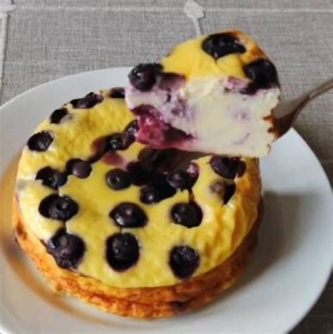 Лек и ефирен десерт с кисело мляко БЕЗ брашно и масло С вкус на нежен чийзкейк топи се в