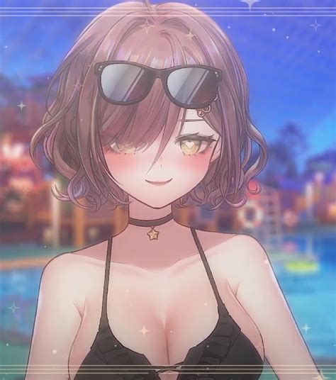 아빠가 뒤에서 보고 헐벗고 있는 일본식 그림체래 버튜버 에펨코리아