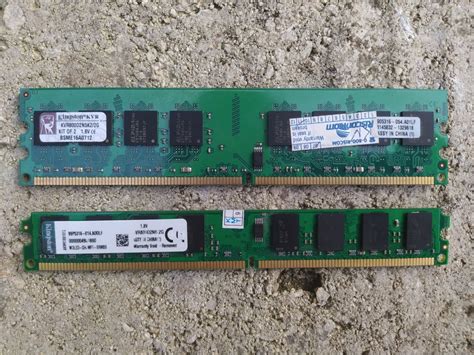 Продам оперативную память 2гб ddr2 и ddr3 Есть несколько планок